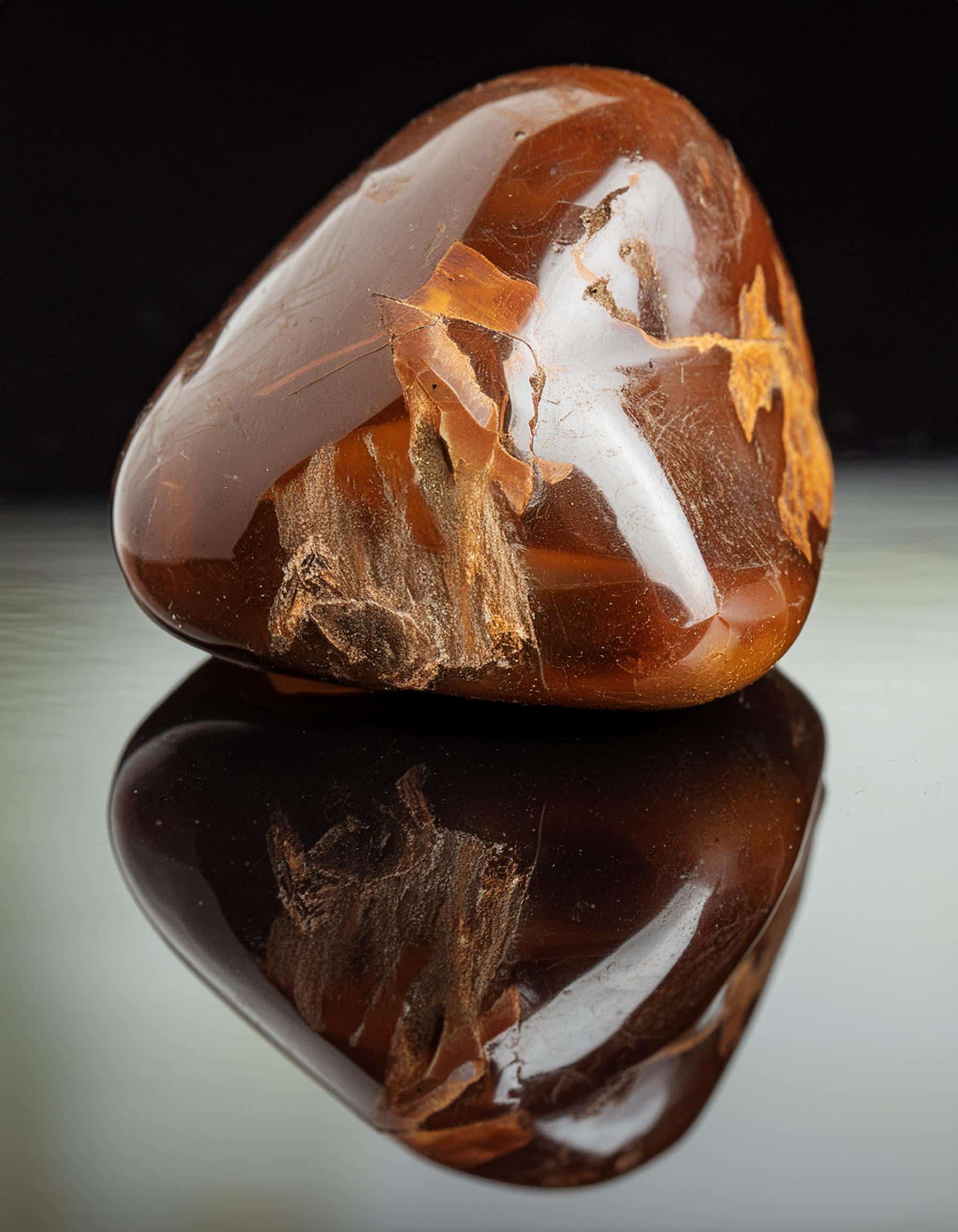 Bronzite Proprietà e Significato - Entra e Scopri